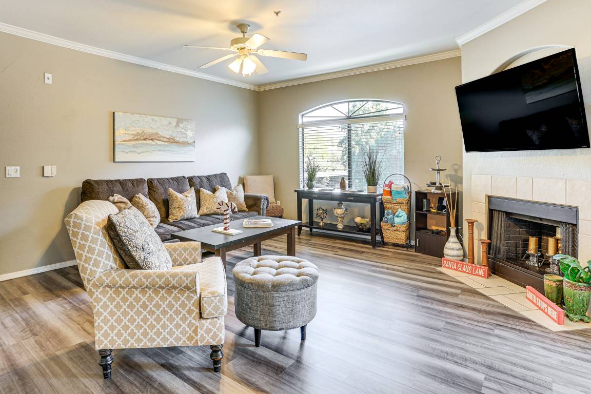 106 M² Apartment ∙ 2 Bedrooms ∙ 6 Guests - Paradise Valley, AZ