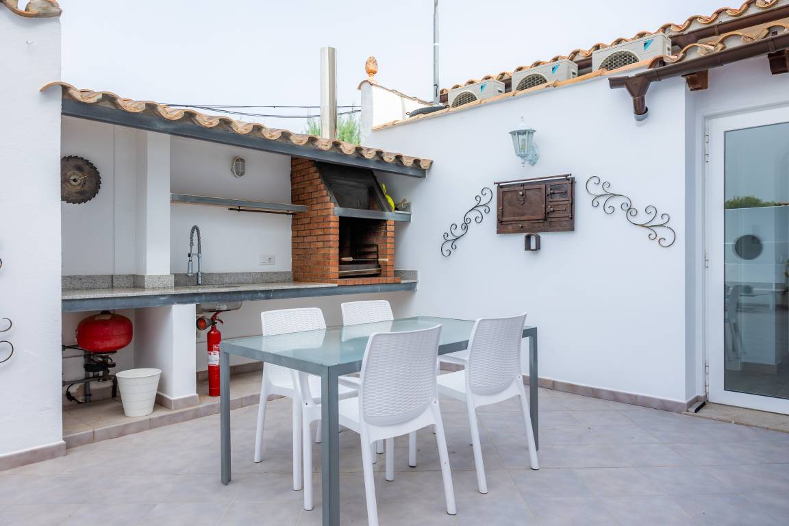 150 M² House ∙ 2 Bedrooms ∙ 4 Guests - Port de Pollença