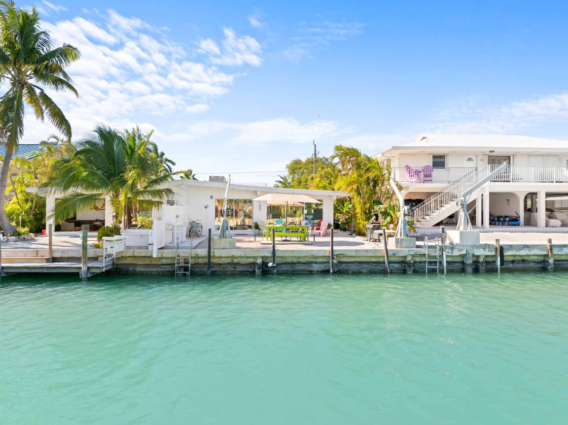 House ∙ 3 Bedrooms ∙ 8 Guests - Key Colony Beach, FL