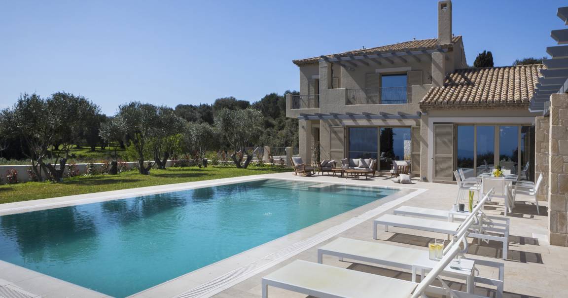 330 M² Villa ∙ 4 Slaapkamers ∙ 8 Gasten - Kefalonia