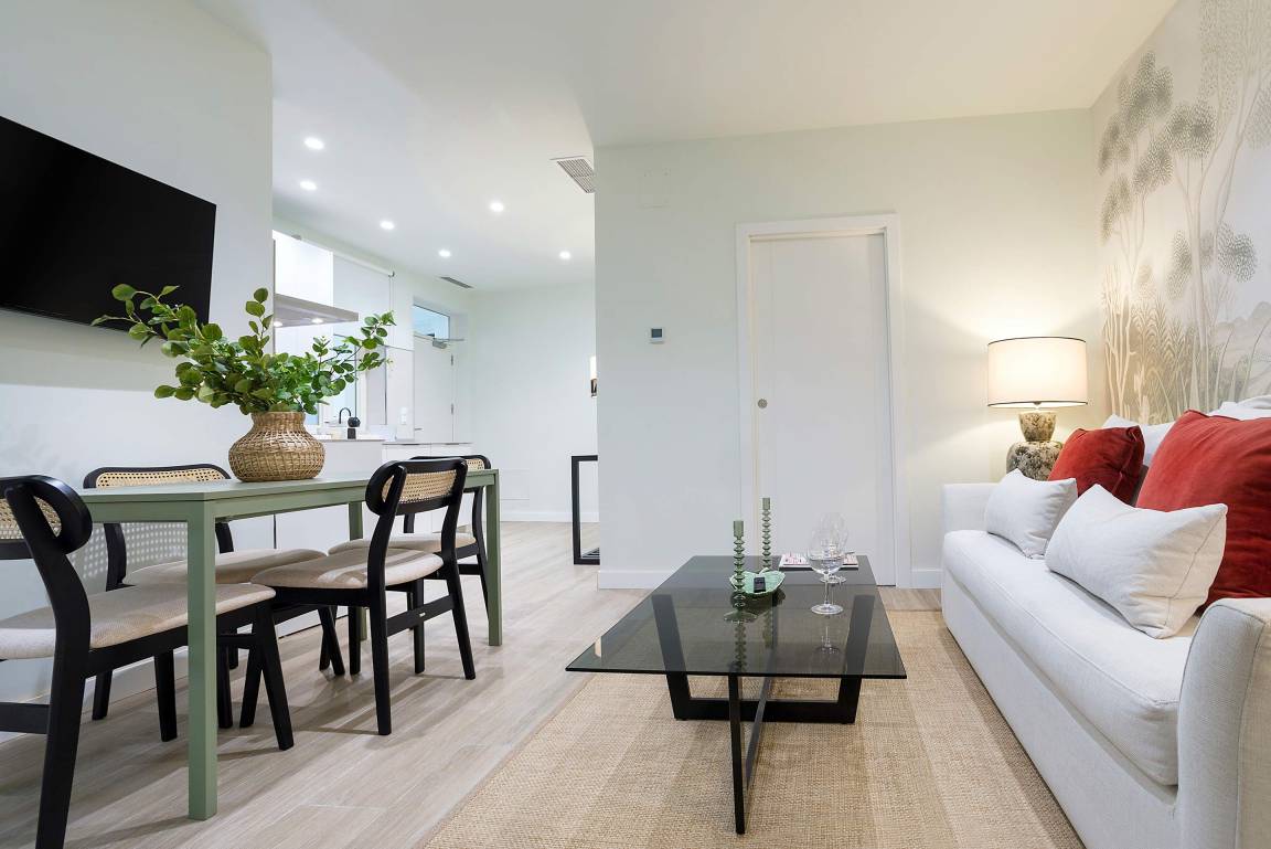 47 M² Apartamento ∙ 2 Habitaciones ∙ 5 Huéspedes - Cádiz