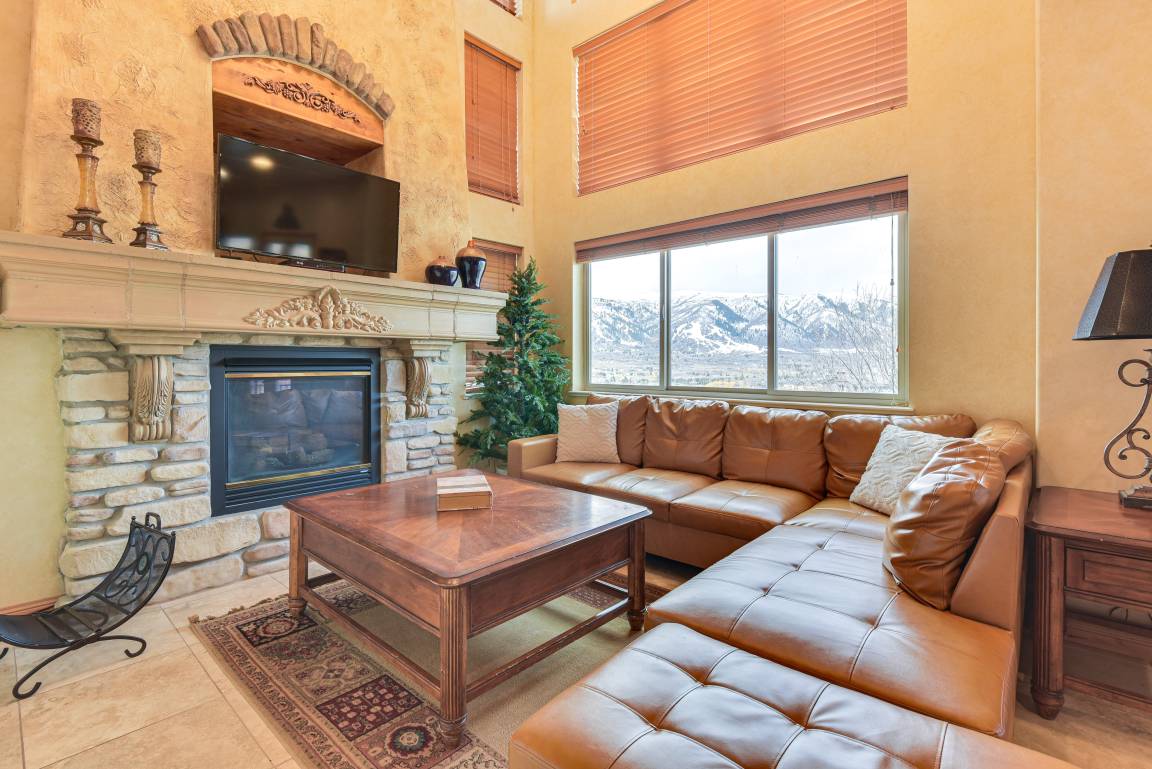254 M² Apartment ∙ 4 Bedrooms ∙ 14 Guests - Huntsville, UT