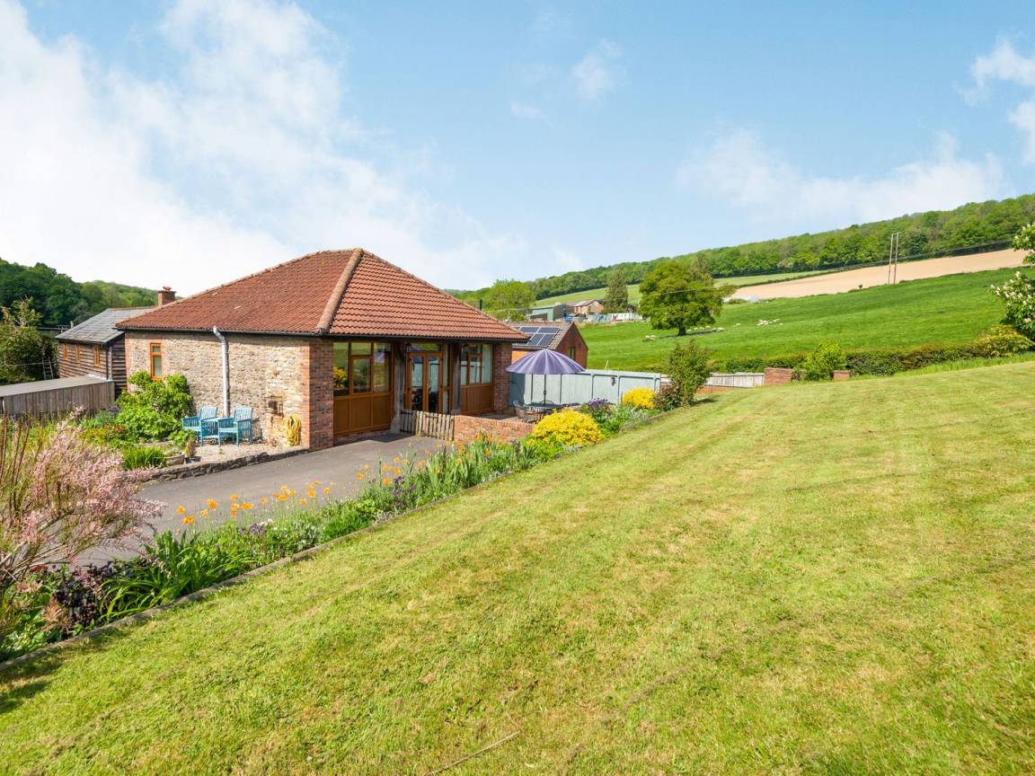 Cottage ∙ 1 Bedroom ∙ 3 Guests - Ledbury