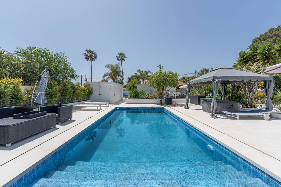 23 M² Chalet ∙ 1 Chambre ∙ 2 Personnes - Estepona