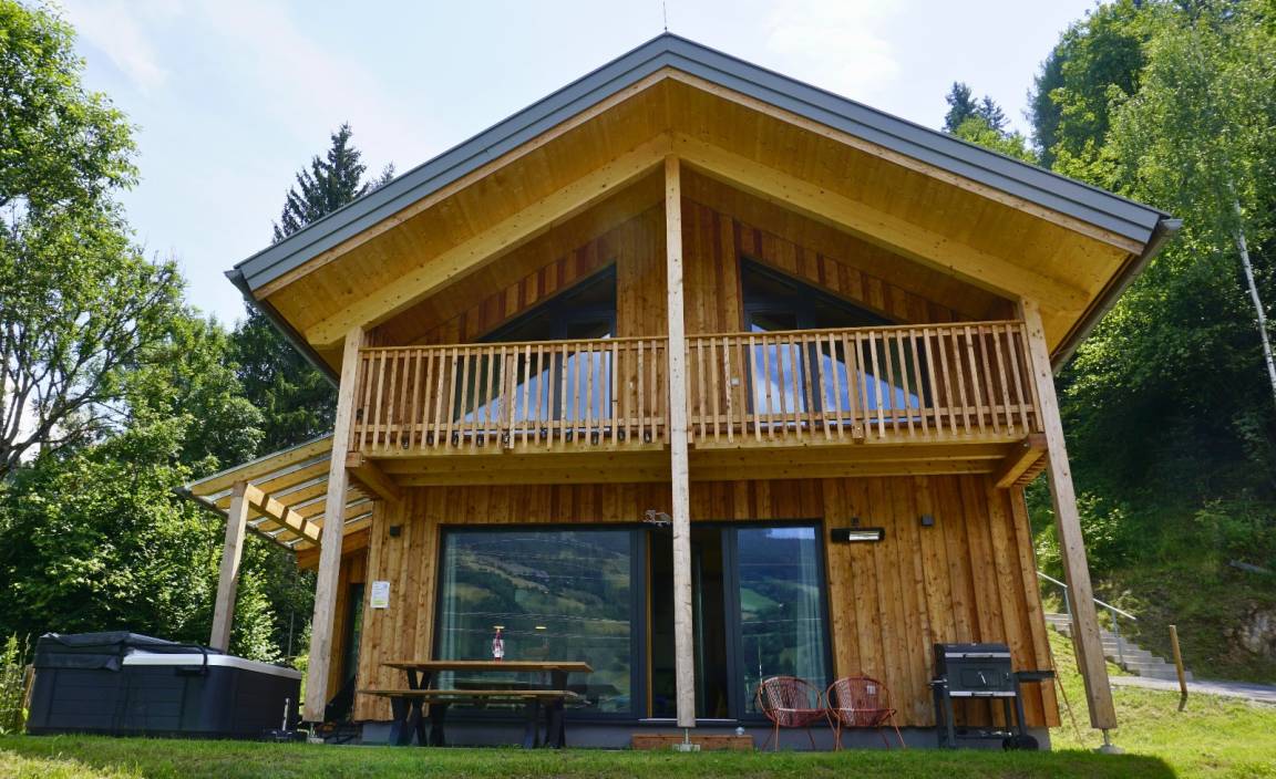 135 M² Chalet ∙ 4 Schlafzimmer ∙ 9 Gäste - 