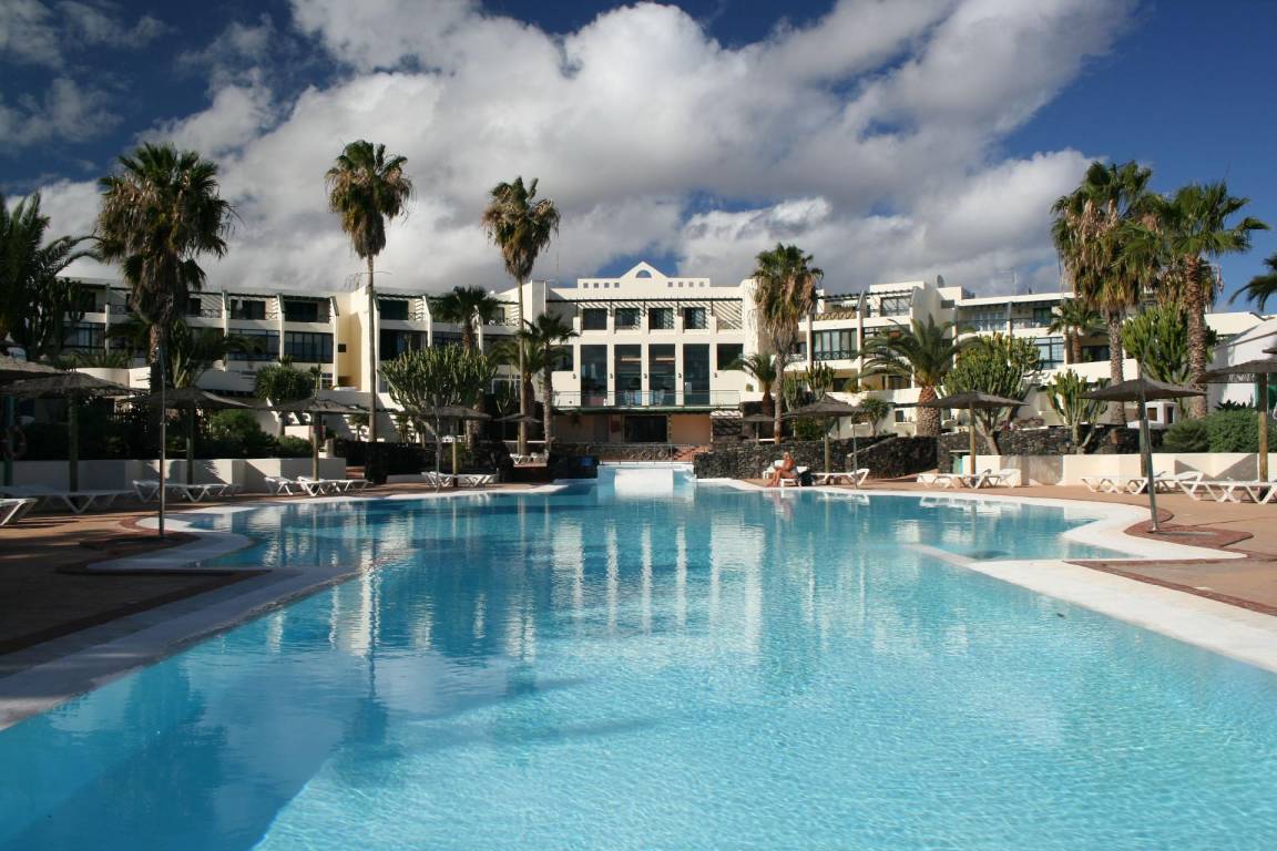 60 M² Appartement ∙ 2 Chambres ∙ 4 Personnes - Costa Teguise