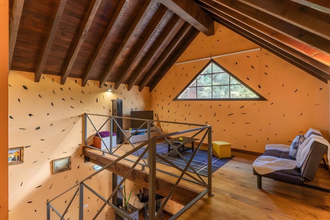 85 M² Apartamento ∙ 1 Quarto ∙ 2 Hóspedes - São Jorge