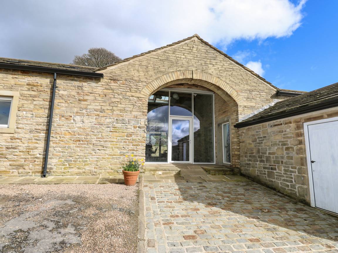 Cottage ∙ 2 Bedrooms ∙ 4 Guests - Clifton