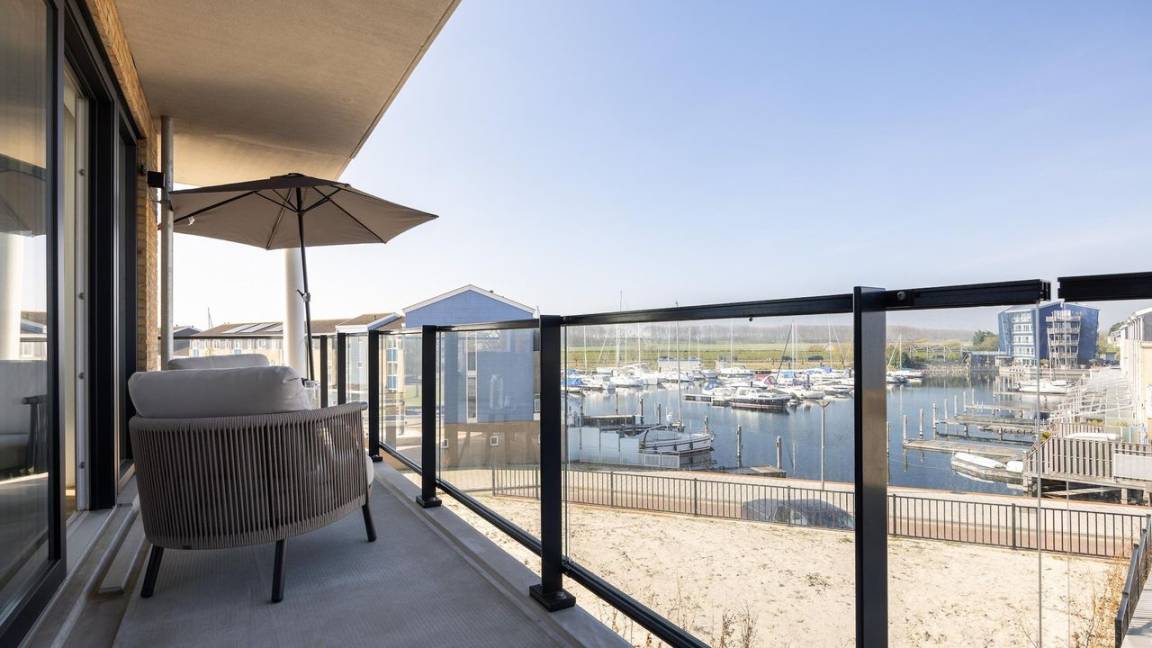 75 M² Ferienhaus ∙ 3 Schlafzimmer ∙ 6 Gäste - Zierikzee