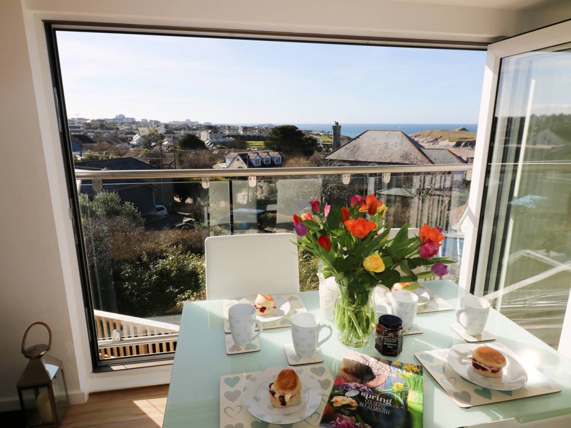 Cottage ∙ 3 Bedrooms ∙ 6 Guests - Mawgan Porth