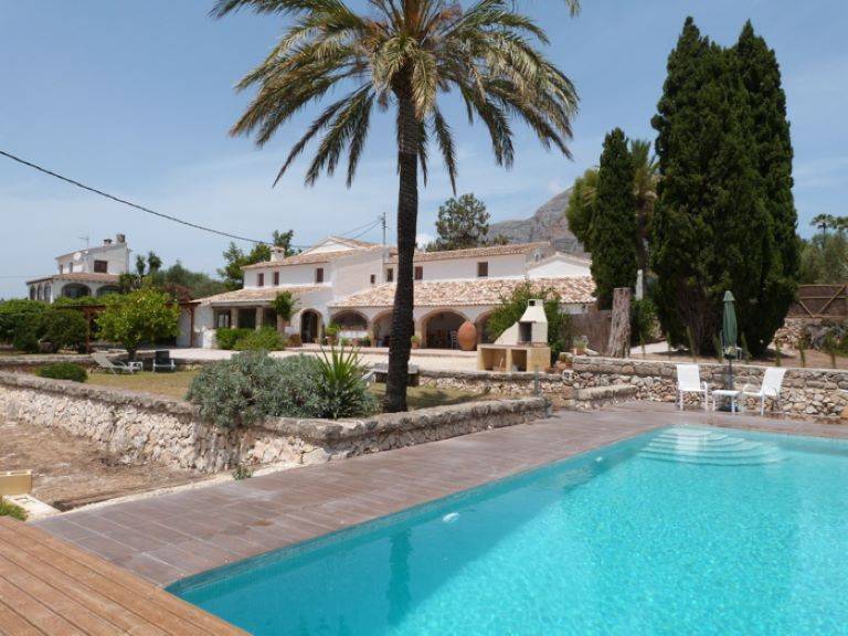 230 M² Villa ∙ 5 Chambres ∙ 10 Personnes - Xàbia