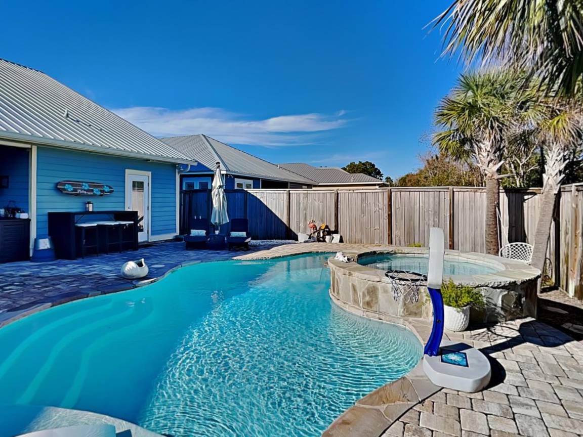 186 M² House ∙ 4 Bedrooms ∙ 11 Guests - Panama City Beach, FL