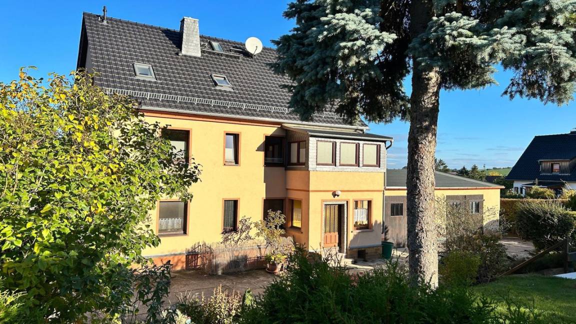 75 M² Ferienwohnung ∙ 3 Schlafzimmer ∙ 4 Gäste - Hohnstein