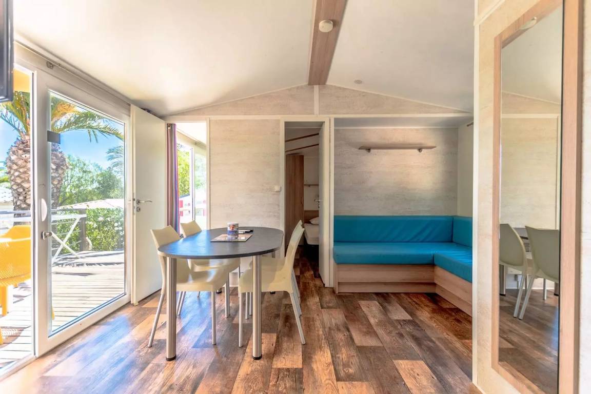 38 M² Caravan ∙ 3 Bedrooms ∙ 6 Guests - Fréjus