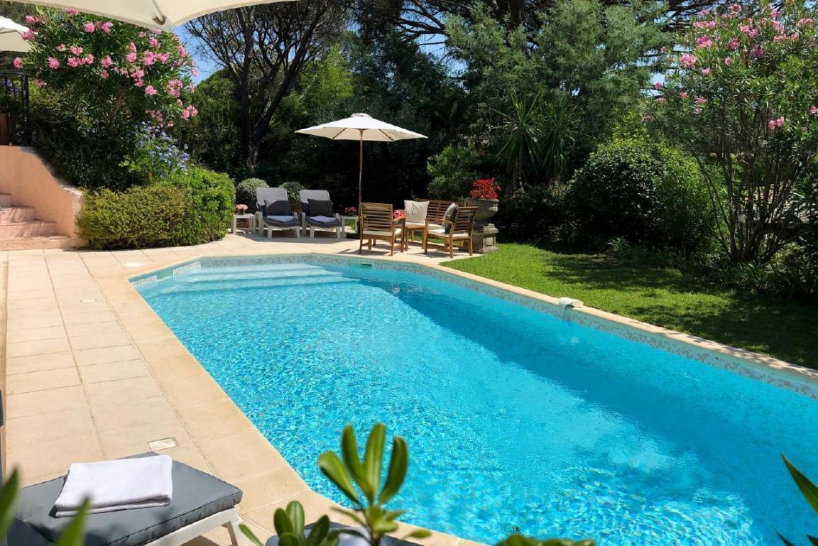 103 M² House ∙ 3 Bedrooms ∙ 6 Guests - Saint-Raphaël