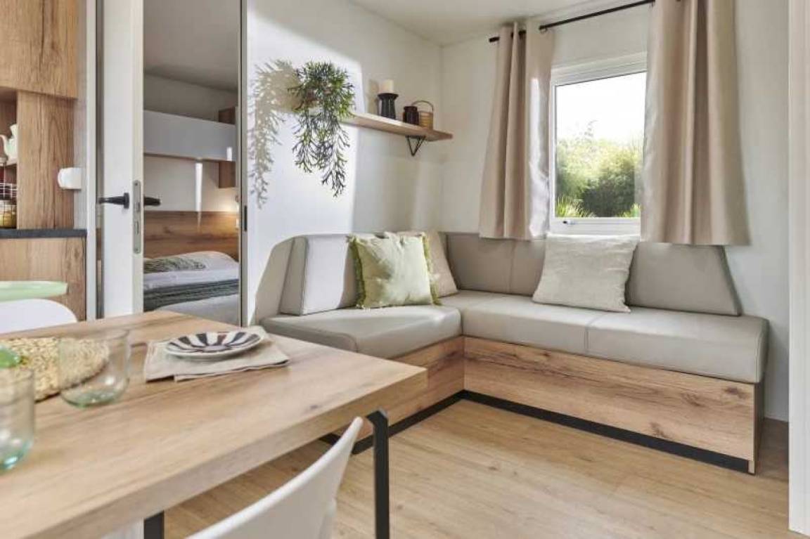 25 M² Camping ∙ 2 Chambres ∙ 4 Personnes - Haute-Garonne