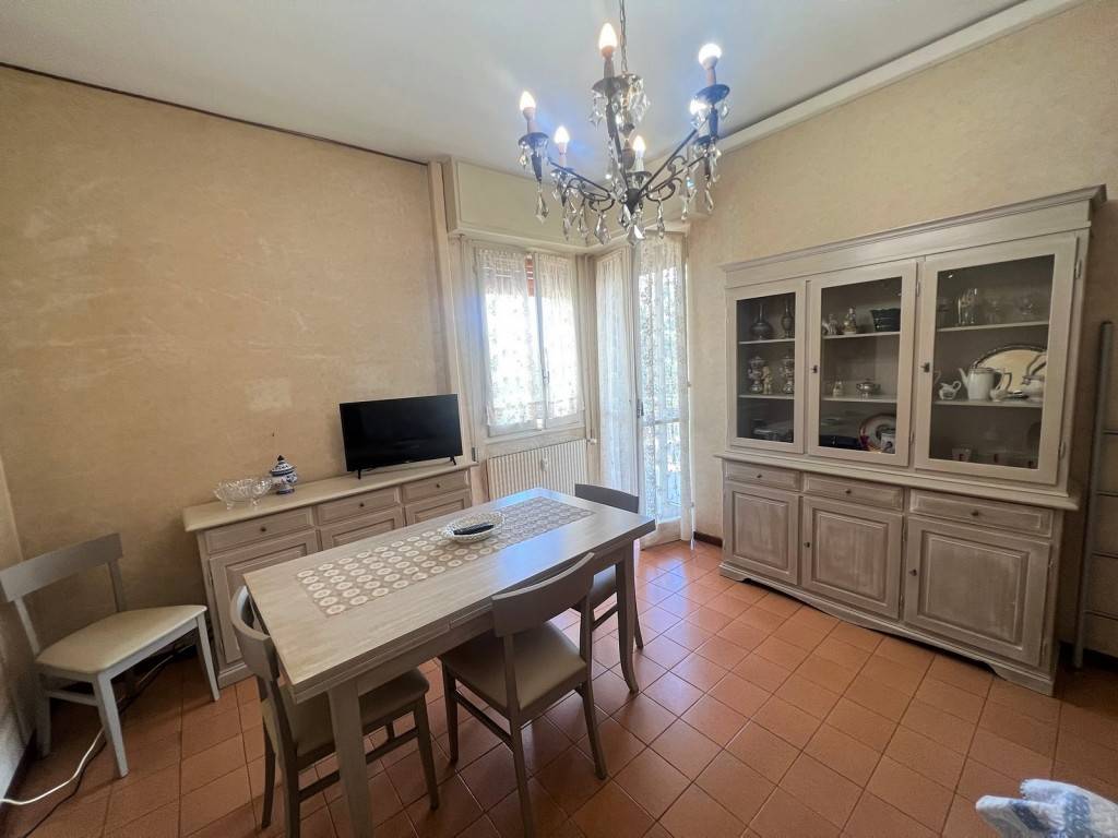 70 M² Appartamento Vacanza ∙ 1 Camera Da Letto ∙ 6 Ospiti - Loano