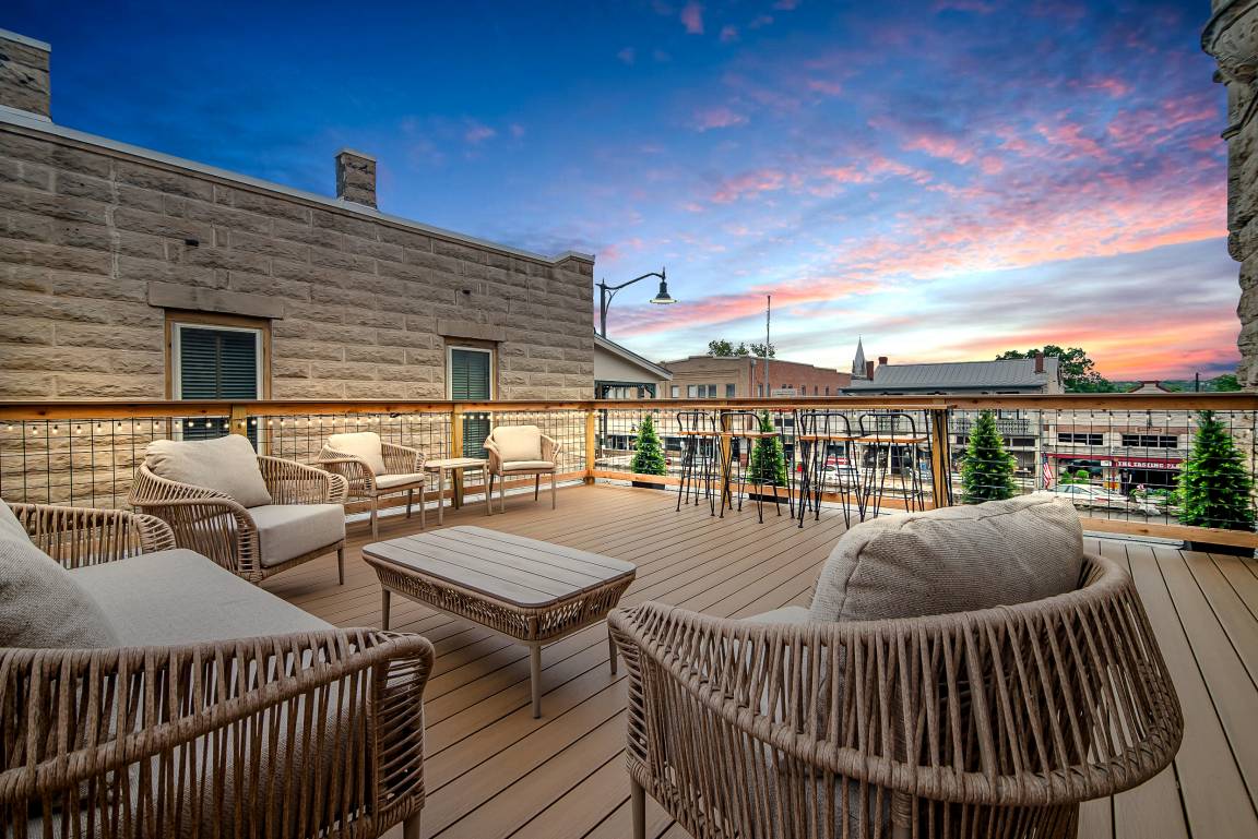 167 M² Condo ∙ 3 Bedrooms ∙ 8 Guests - Fredericksburg, TX