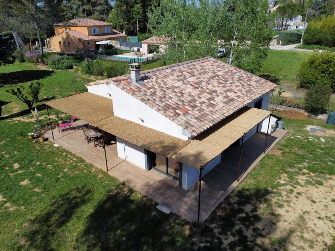 75 M² Gîte ∙ 1 Chambre ∙ 2 Personnes - Nans-les-Pins