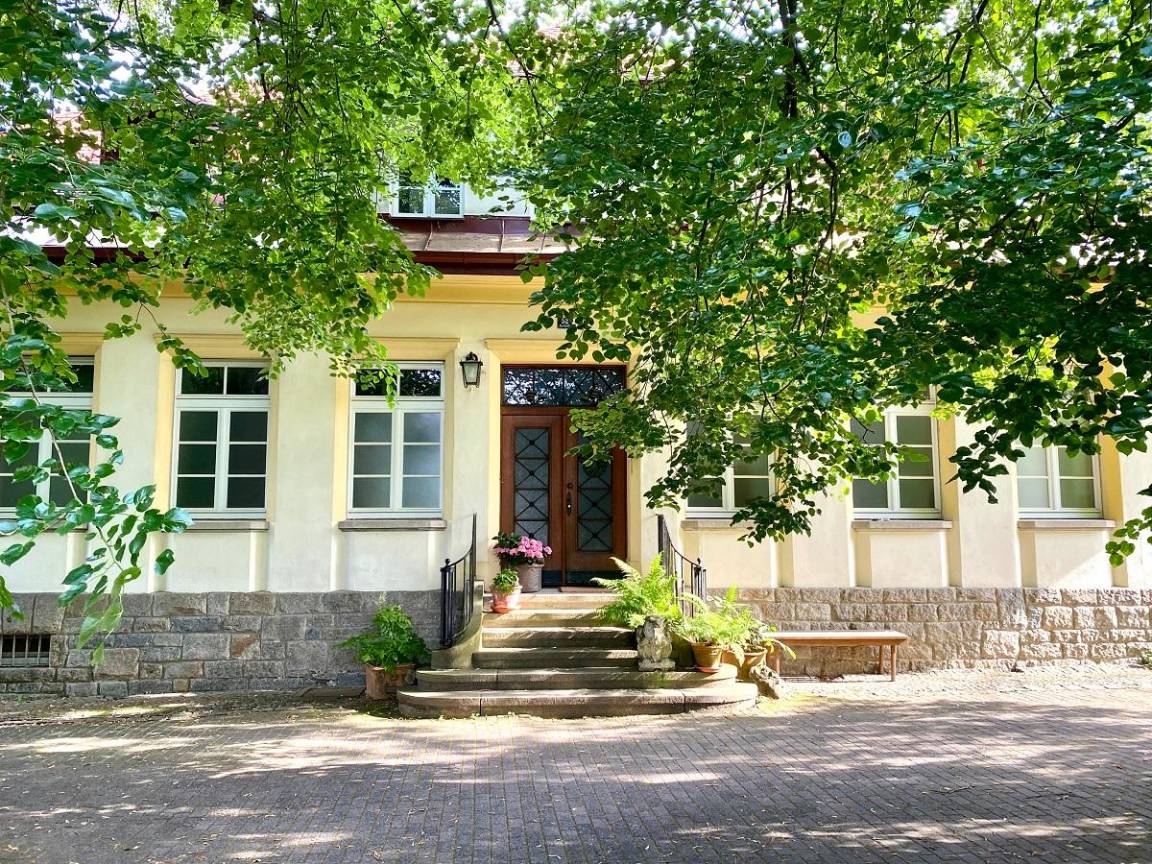 140 M² Apartment ∙ 5 Guests - Hof