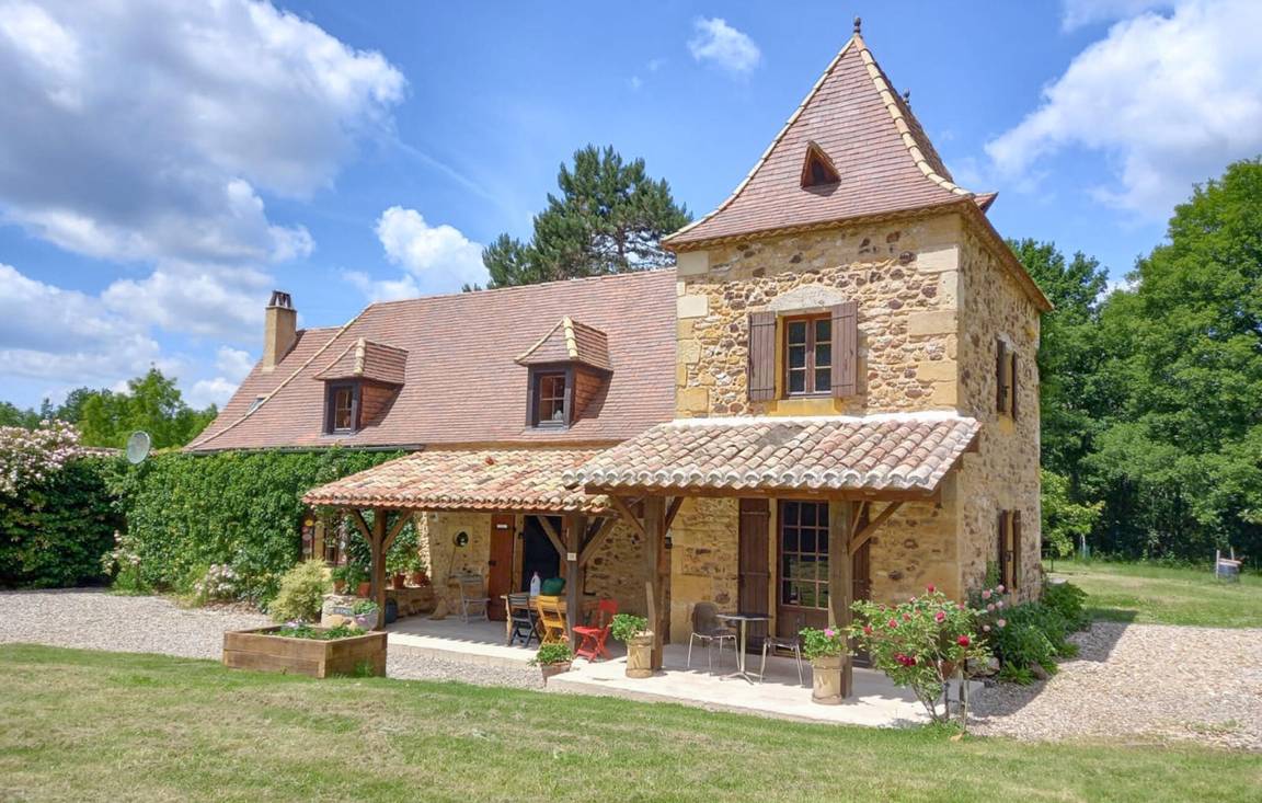 179 M² House ∙ 4 Bedrooms ∙ 7 Guests - Monpazier