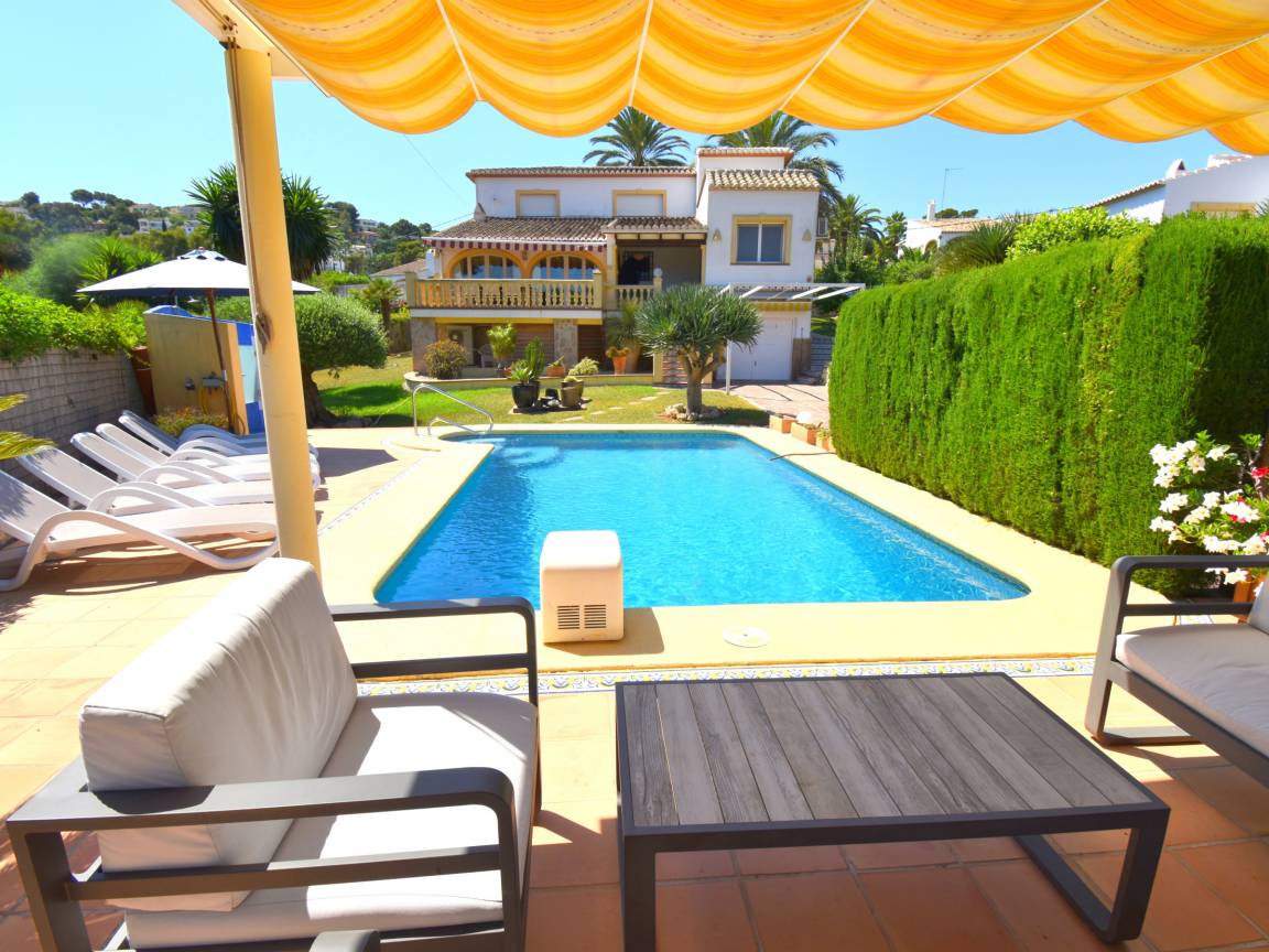 276 M² Chalet ∙ 4 Chambres ∙ 8 Personnes - Xàbia