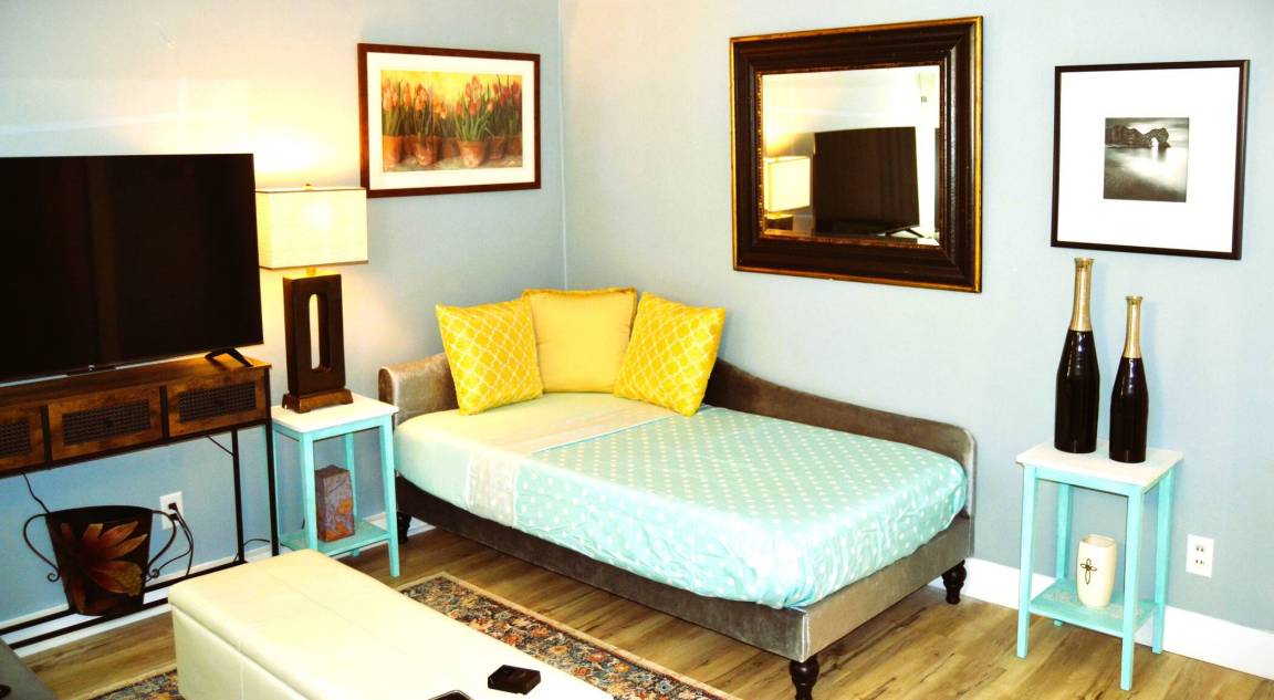 70 M² Apartment ∙ 2 Bedrooms ∙ 5 Guests - Grand Forks, ND
