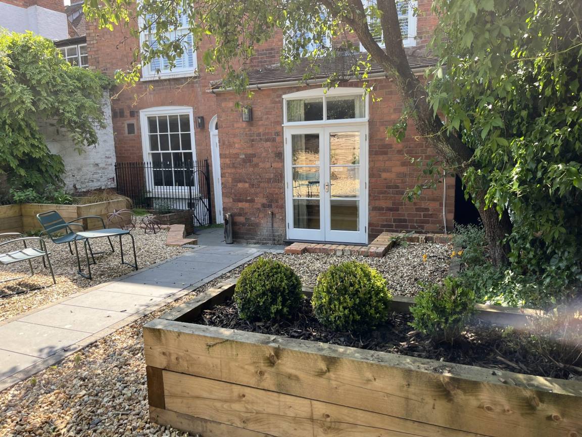 Ferienwohnung ∙ 1 Schlafzimmer ∙ 4 Gäste - Malvern