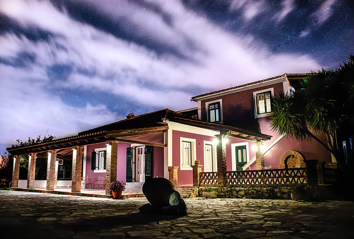 140 M² Villa ∙ 3 Chambres ∙ 8 Personnes - Zante
