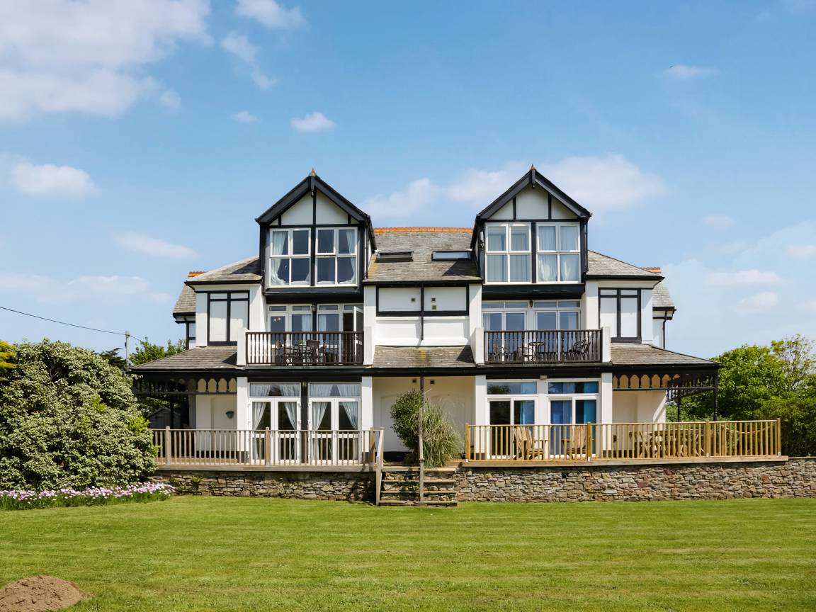 Cottage ∙ 3 Bedrooms ∙ 6 Guests - Woolacombe