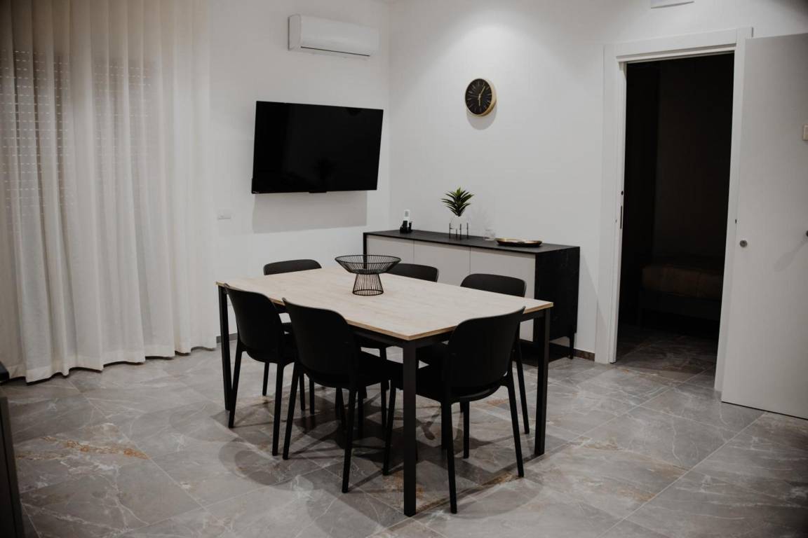 74 M² Appartement ∙ 2 Chambres ∙ 5 Personnes - Trappeto