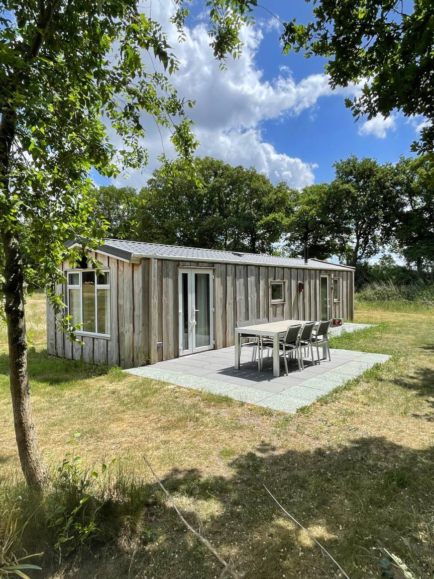 44 M² Chalet ∙ 3 Habitaciones ∙ 6 Huéspedes - Roermond
