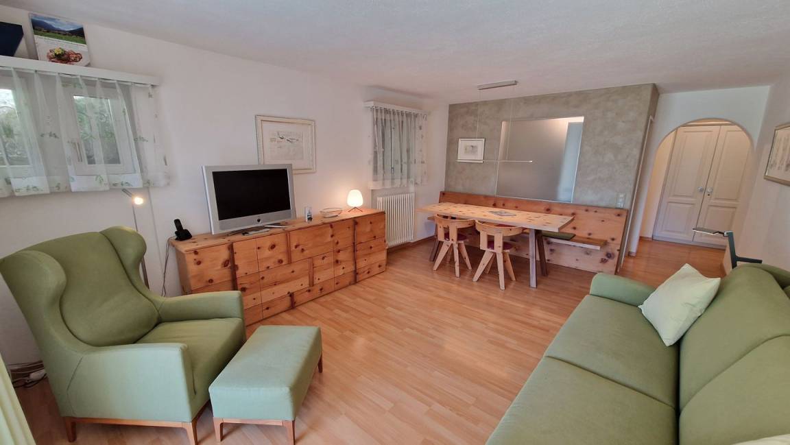 75 M² Ferienwohnung ∙ 1 Schlafzimmer ∙ 2 Gäste - Sankt Moritz