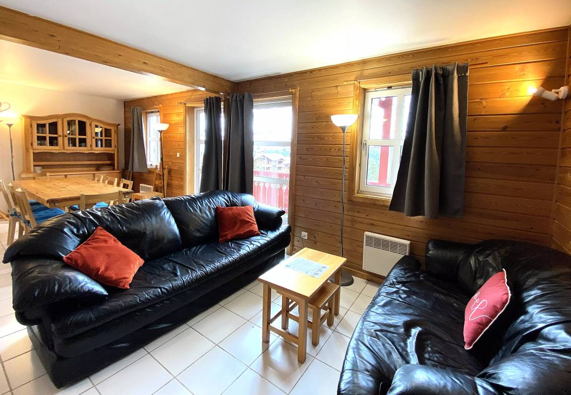 84 M² Chalet ∙ 3 Bedrooms ∙ 8 Guests - Flaine