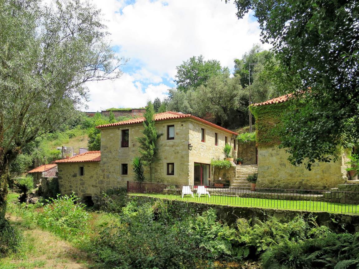 130 M² Casa ∙ 3 Quartos ∙ 6 Hóspedes - Coura