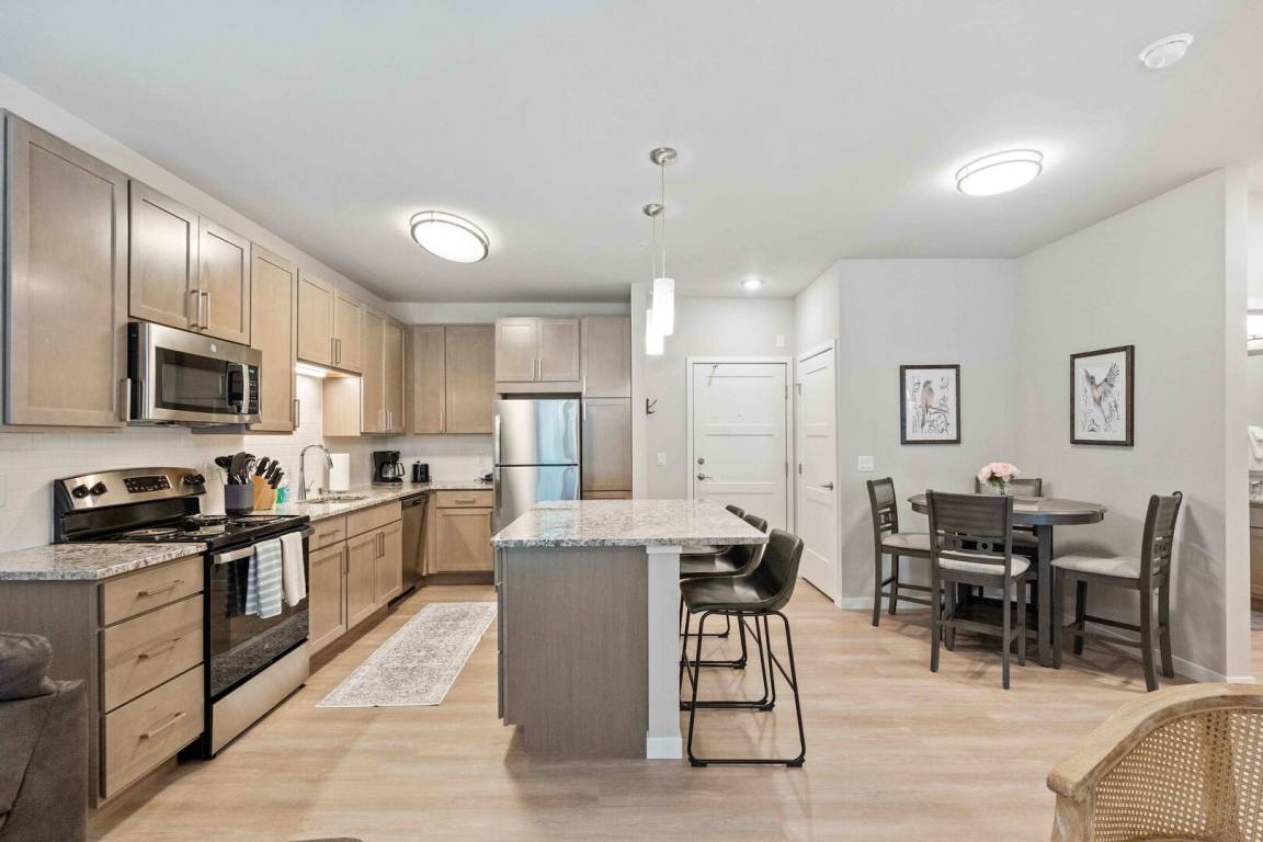 64 M² Apartment ∙ 1 Bedroom ∙ 2 Guests - Madison