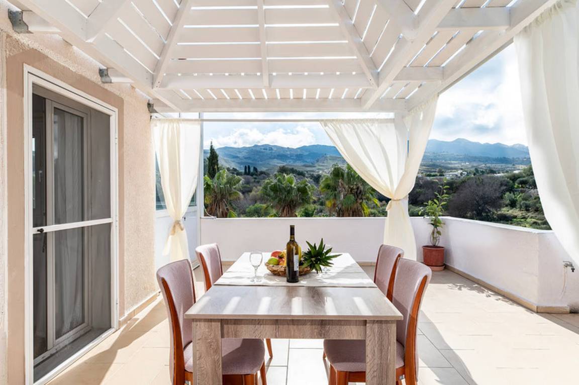 98 M² Apartment ∙ 3 Bedrooms ∙ 5 Guests - Kos