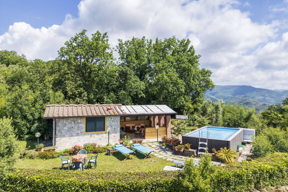 200 M² Farmhouse ∙ 3 Bedrooms ∙ 5 Guests - Montecatini Terme