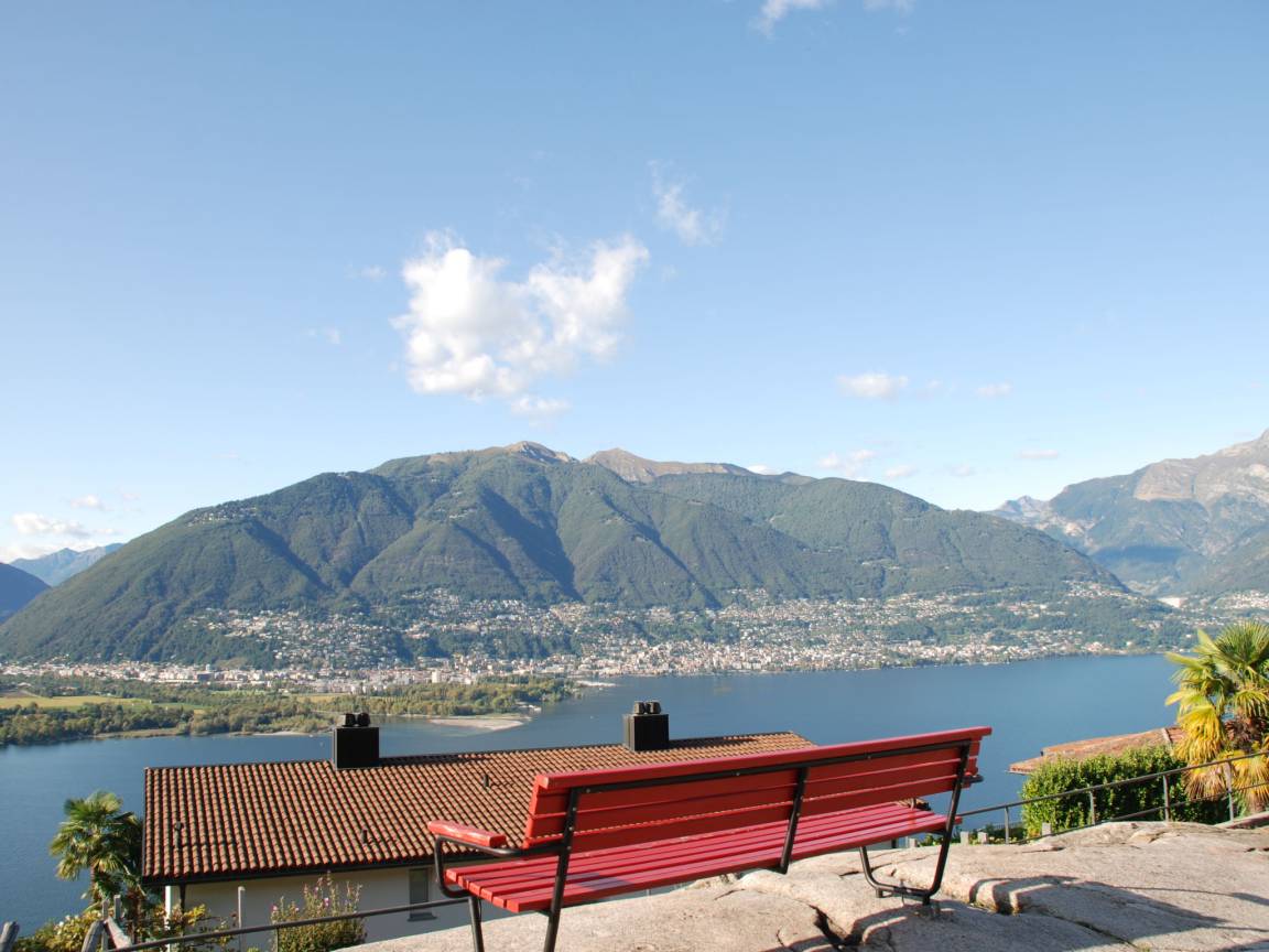 100 M² Talo ∙ 3 Makuuhuonetta ∙ 6 Vierasta - Locarno