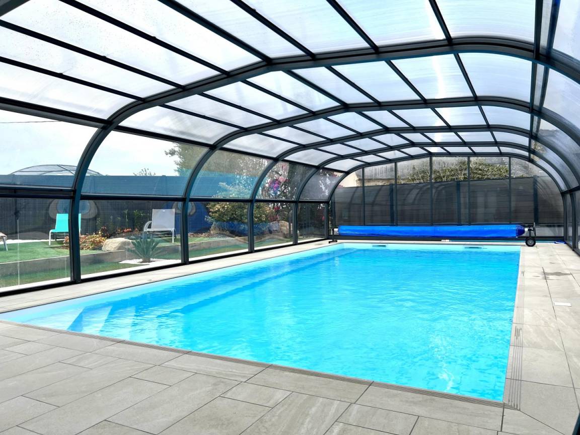 84 M² Gîte ∙ 2 Chambres ∙ 4 Personnes - Penvénan