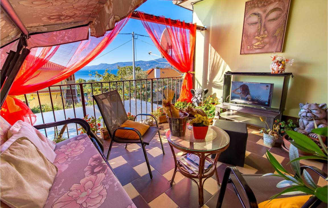 67 M² Apartment ∙ 2 Bedrooms ∙ 5 Guests - Rijeka