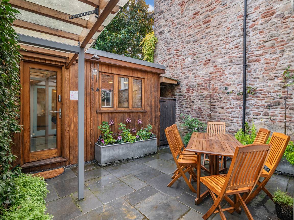 Cottage ∙ 4 Bedrooms ∙ 8 Guests - Glastonbury