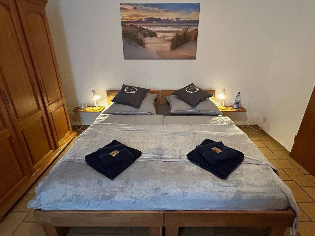 45 M² Ferienwohnung ∙ 1 Schlafzimmer ∙ 2 Gäste - Wiesmoor