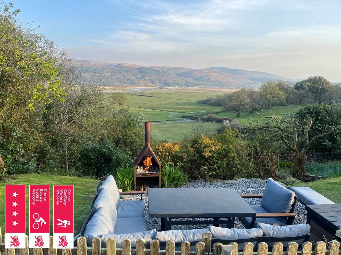 Cottage ∙ 4 Bedrooms ∙ 8 Guests - Machynlleth