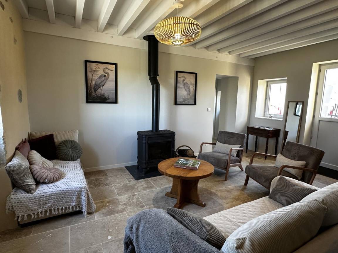 65 M² Mökki ∙ 2 Makuuhuonetta ∙ 4 Vierasta - Moulins