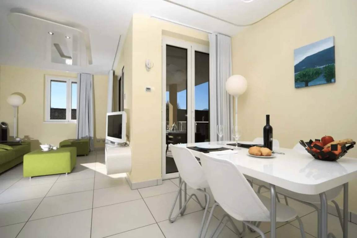 60 M² Apartment ∙ 1 Bedroom ∙ 2 Guests - Luino