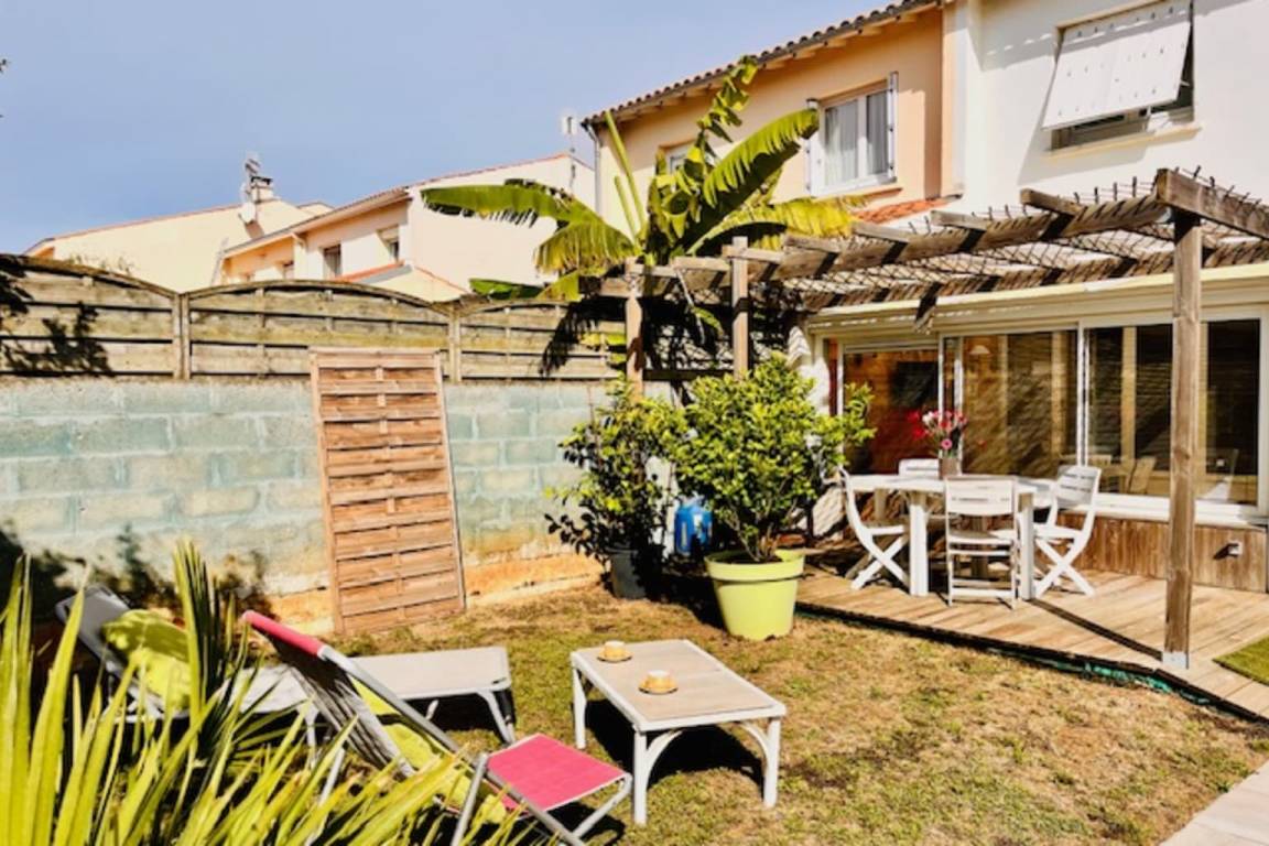 85 M² Maison De Vacances ∙ 3 Chambres ∙ 6 Personnes - Aytré
