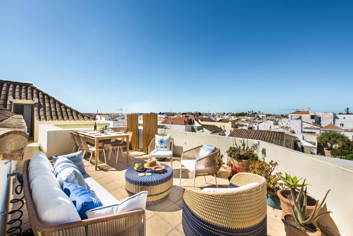 112 M² Apartamento ∙ 3 Quartos ∙ 6 Hóspedes - タビラ