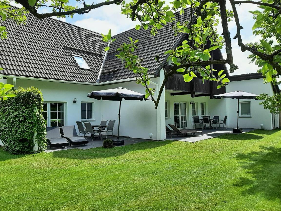 80 M² Ferienwohnung ∙ 2 Schlafzimmer ∙ 5 Gäste - Walkenried