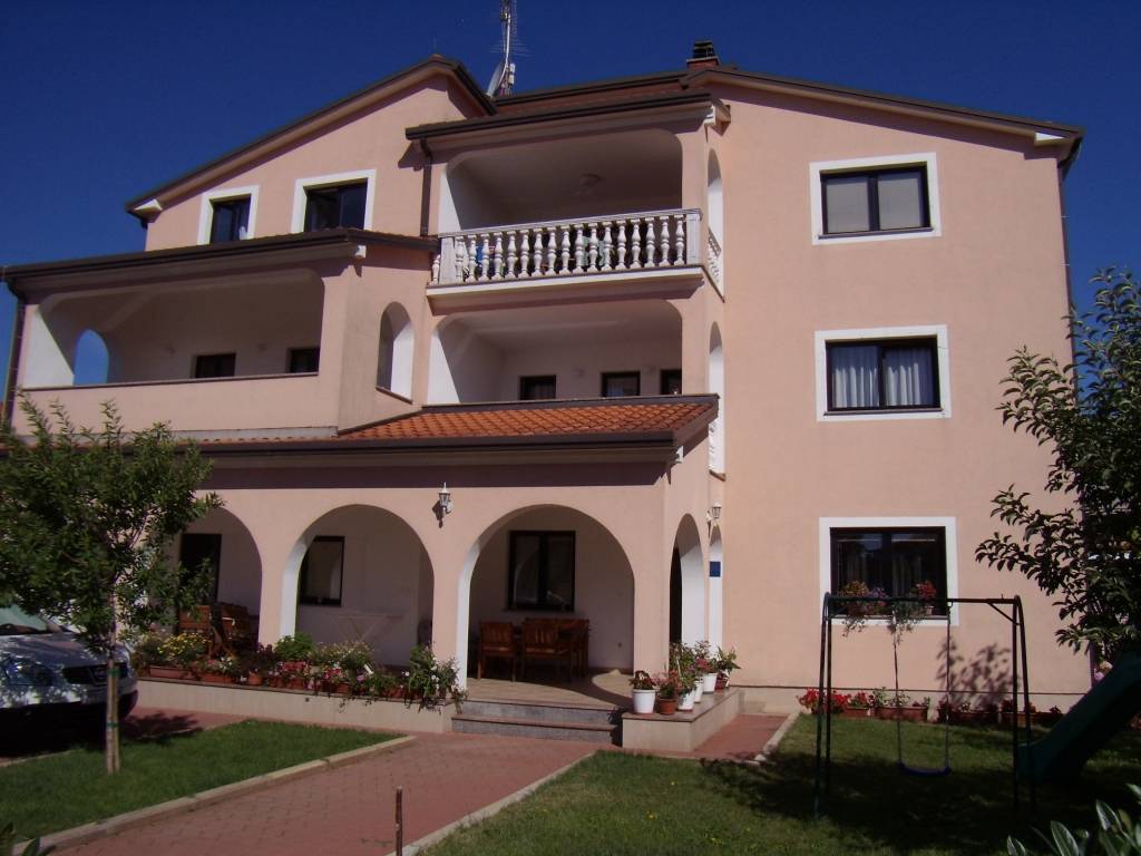 25 M² Studio Flat ∙ 3 Guests - Umag